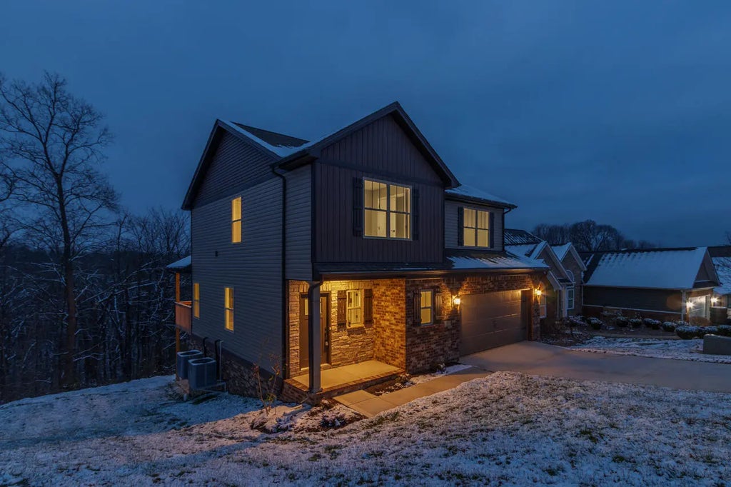 187 Westwoods Drive, Georgetown Property Listing: MLS® #26000885