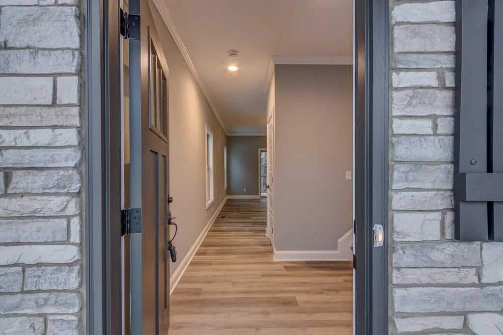 187 Westwoods Drive, Georgetown Property Listing: MLS® #26000885