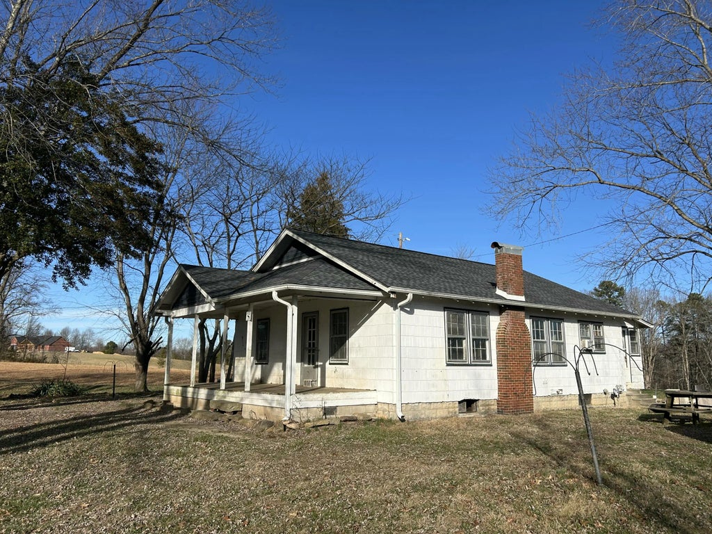 550 E 312, Corbin Property Listing: MLS® #26001156