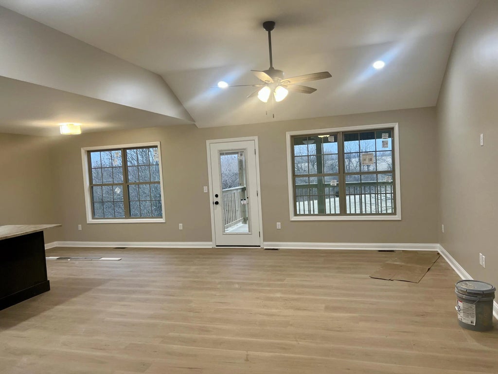 555 Middle Creek Way, Berea Property Listing: MLS® #26001228