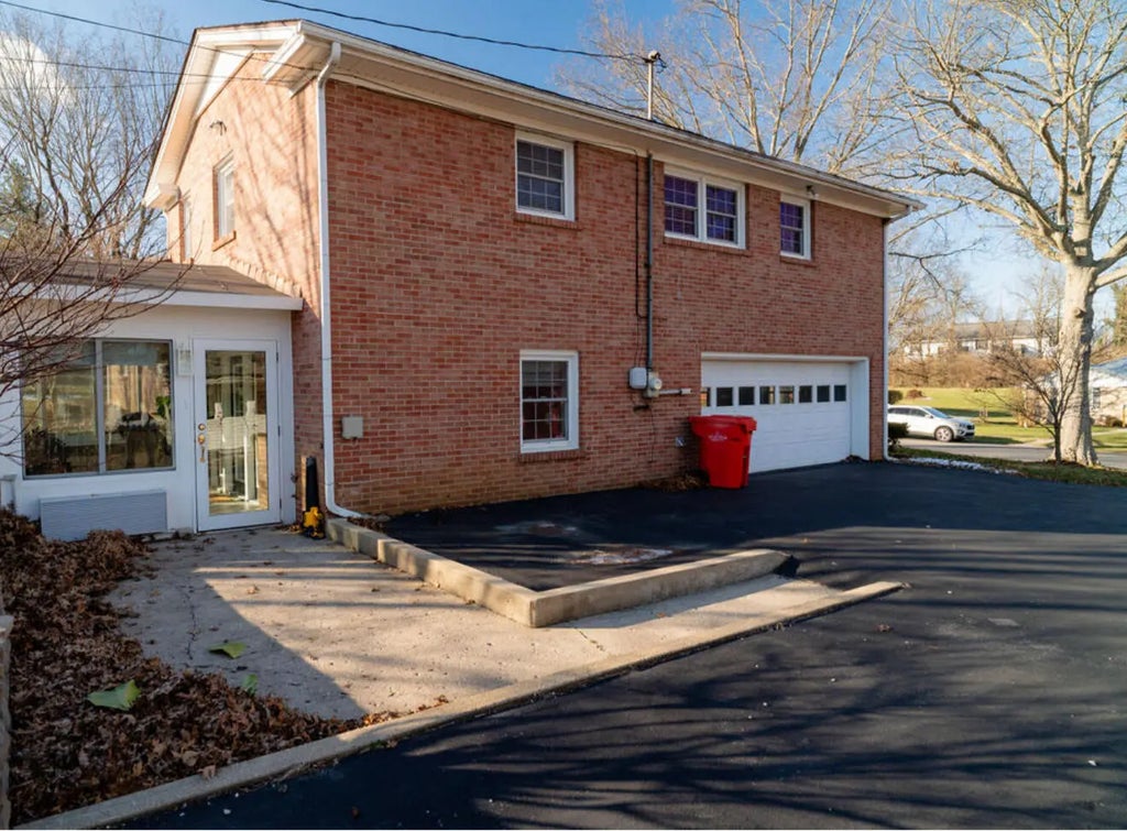 104 Taylor Drive, Cynthiana Property Listing: MLS® #26001519