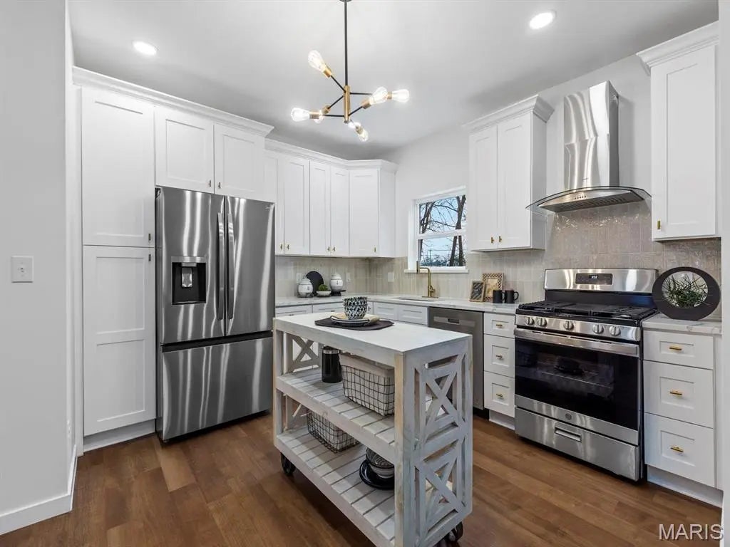 This St Louis Property at 6634 Chamberlain Avenue in 136 - University ...