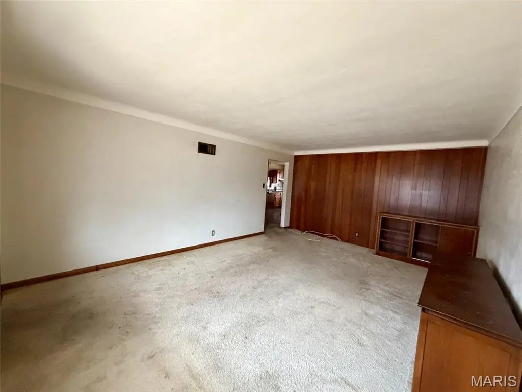 This St Louis Property at 9421 Dickerson Drive in 16 - Jennings is ...