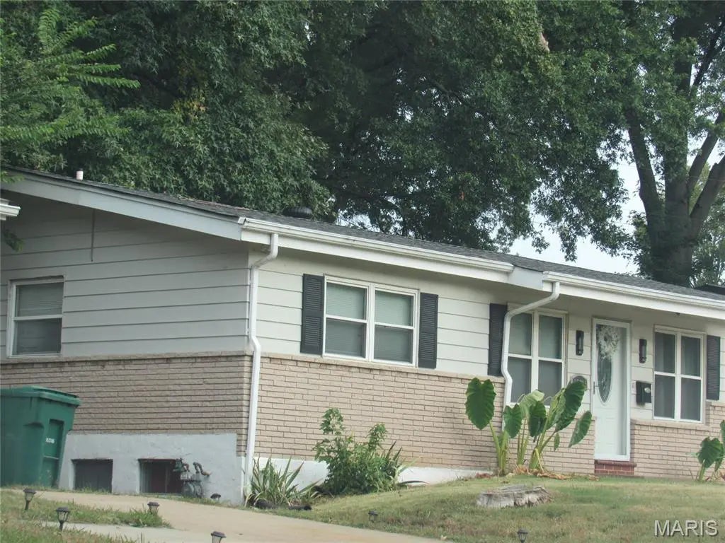 This St Louis Property at 10815 Vorhof Drive in 46 - Hazelwood East is ...