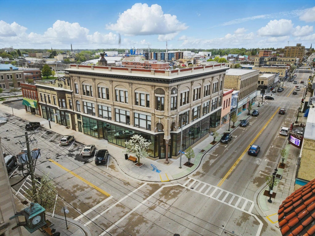 804 Jay St Suite 1, Manitowoc, WI - MLS# 1919263 - CommercialZip.com