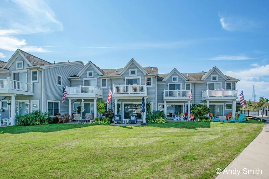 965 W Savidge Street, Spring Lake Property Listing: MLS® #25052325