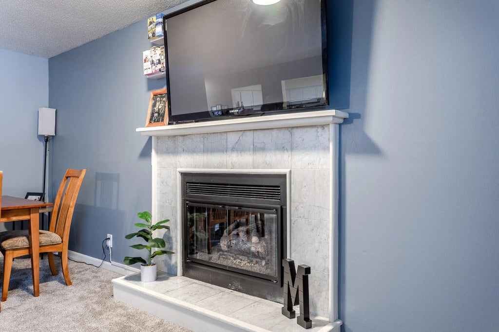 2939 Sw Byron Center Avenue A, Wyoming Property Listing: MLS® #26000190