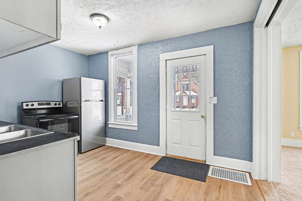 212 N Fourth Street, Sturgis Property Listing: MLS® #26000227