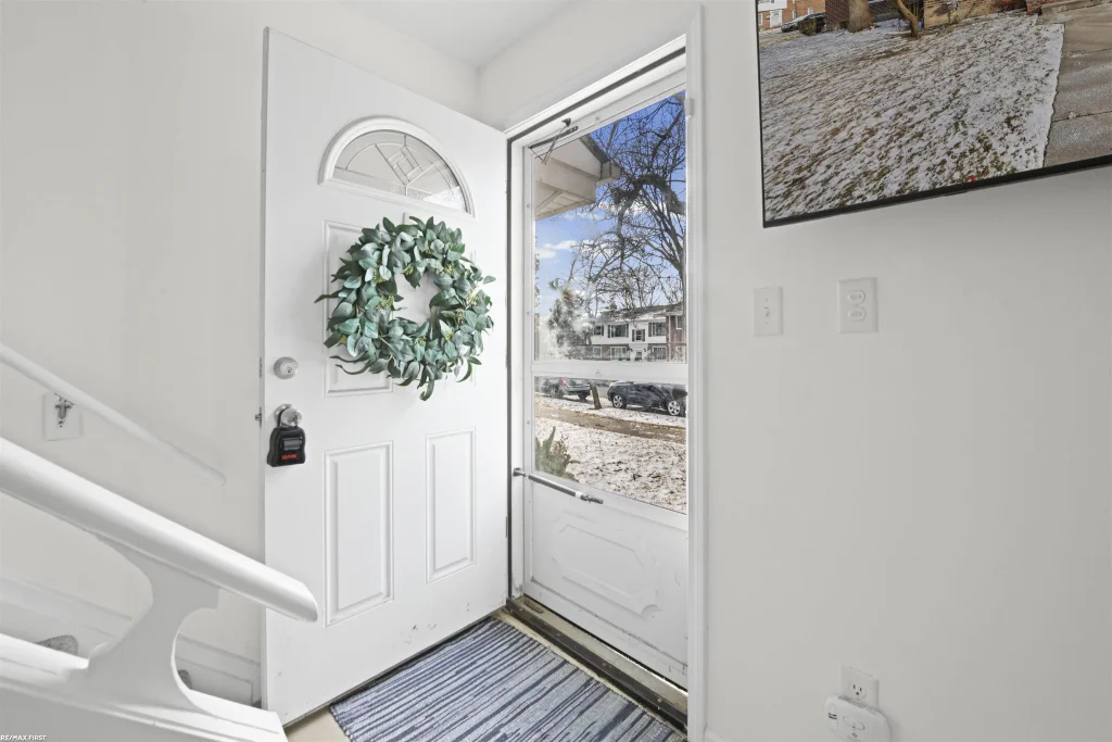 23002 Gary Lane, Saint Clair Shores Property Listing: MLS® #50196767