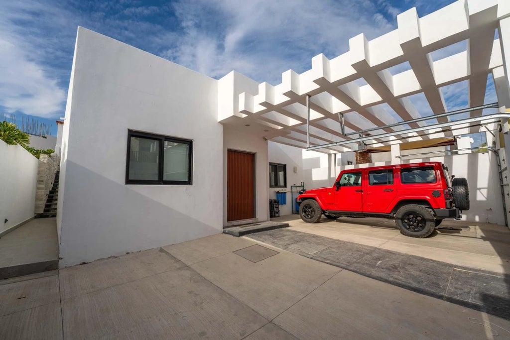 Villa Veronica No Hoa, Cabo Corridor Property Listing: MLS® #24-5694