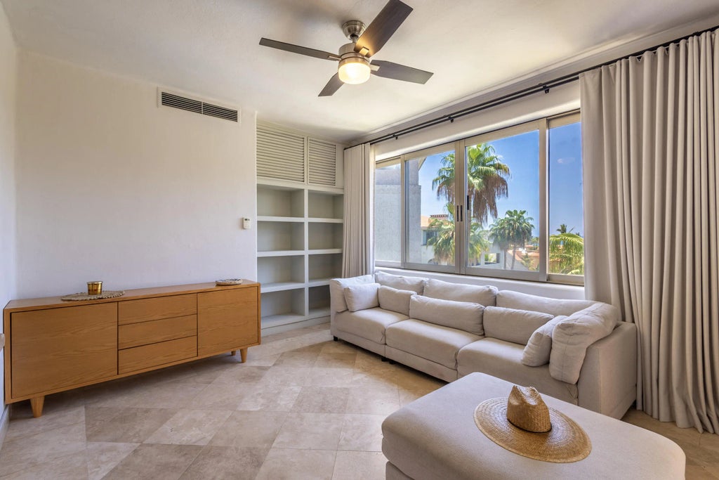 La Jolla, San Jose del Cabo Property Listing: MLS® #25-1178