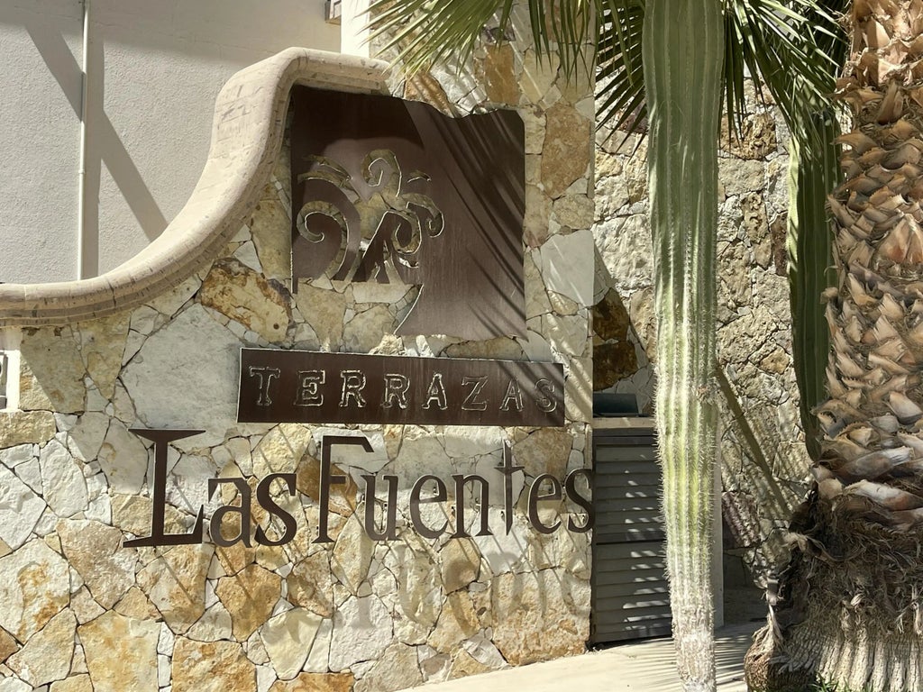 8 Terrazas Las Fuentes, Cabo Corridor Property Listing: MLS® #25-1463