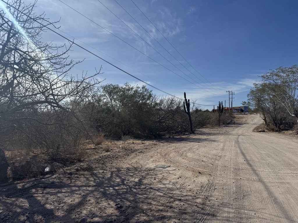 Calle 12 Lote 07 Lomas De Centenario, La Paz Property Listing: MLS® #25 ...