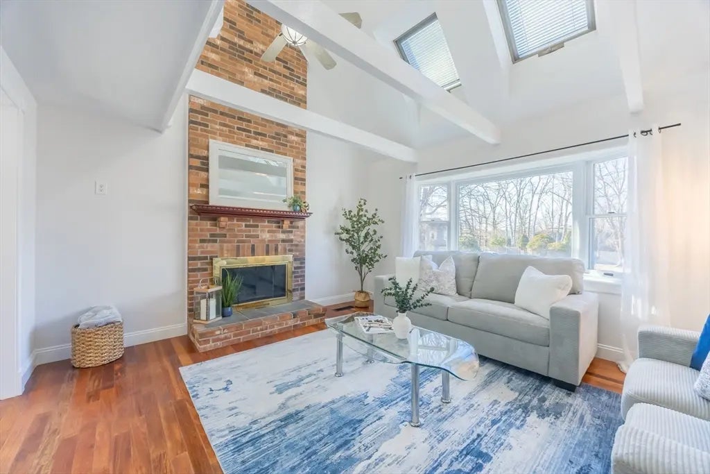 5 Arthur Collins Cir, North Attleboro Property Listing: MLS® #73469626