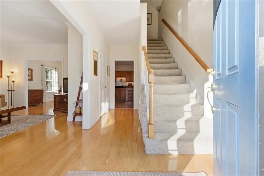 54 Jackson St, North Attleboro Property Listing: MLS® #73468220