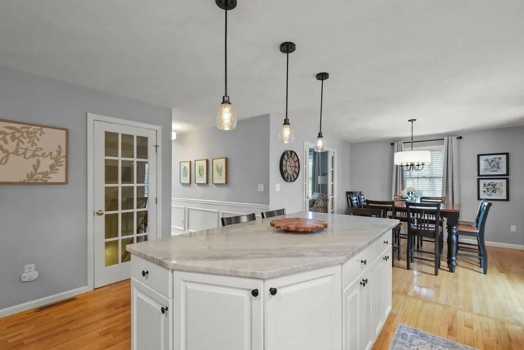 52 White Oak Way, North Attleboro Property Listing: MLS® #73468569