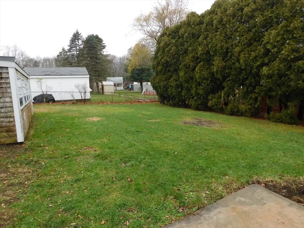 560 North St, Somerset Property Listing: MLS® #73467387