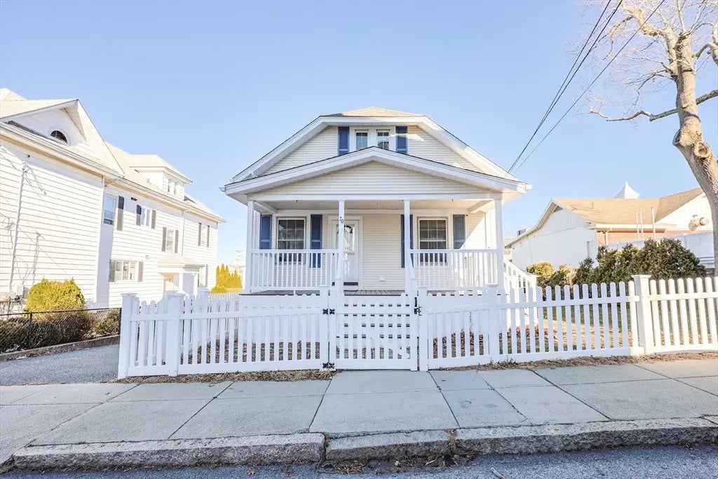 70 Chesworth St, Fall River Property Listing: MLS® #73463888