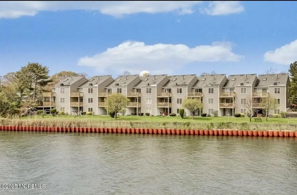 12 Intercoastal Way, Point Pleasant Property Listing: MLS® #22537432