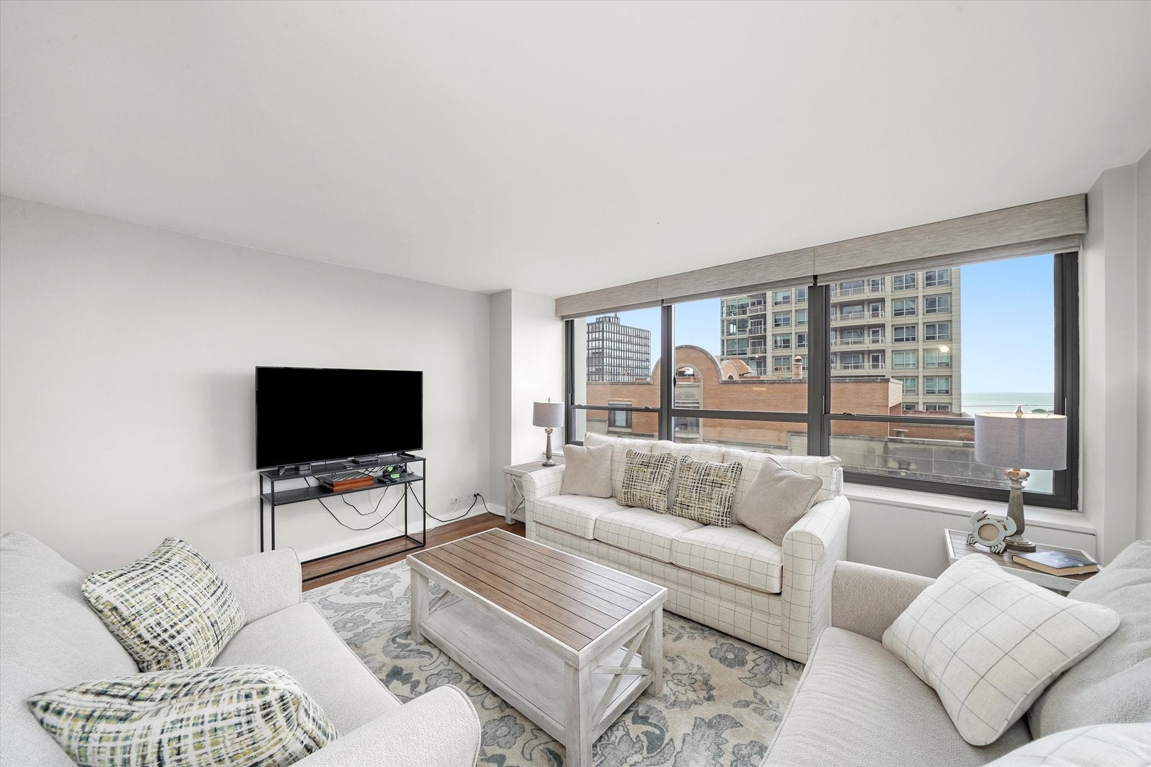 222 East Pearson Street 2302, Chicago Property Listing: MLS® #12497204