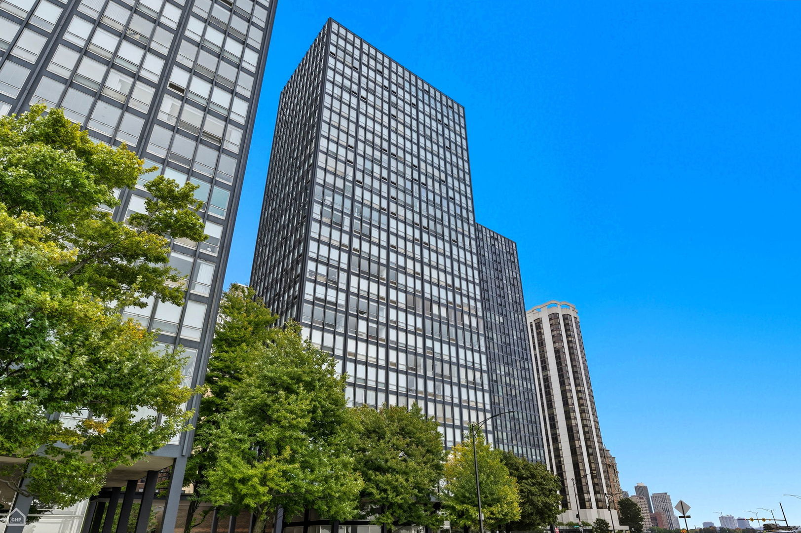 880 North Lake Shore Drive 22f, Chicago Property Listing: MLS® #12509207