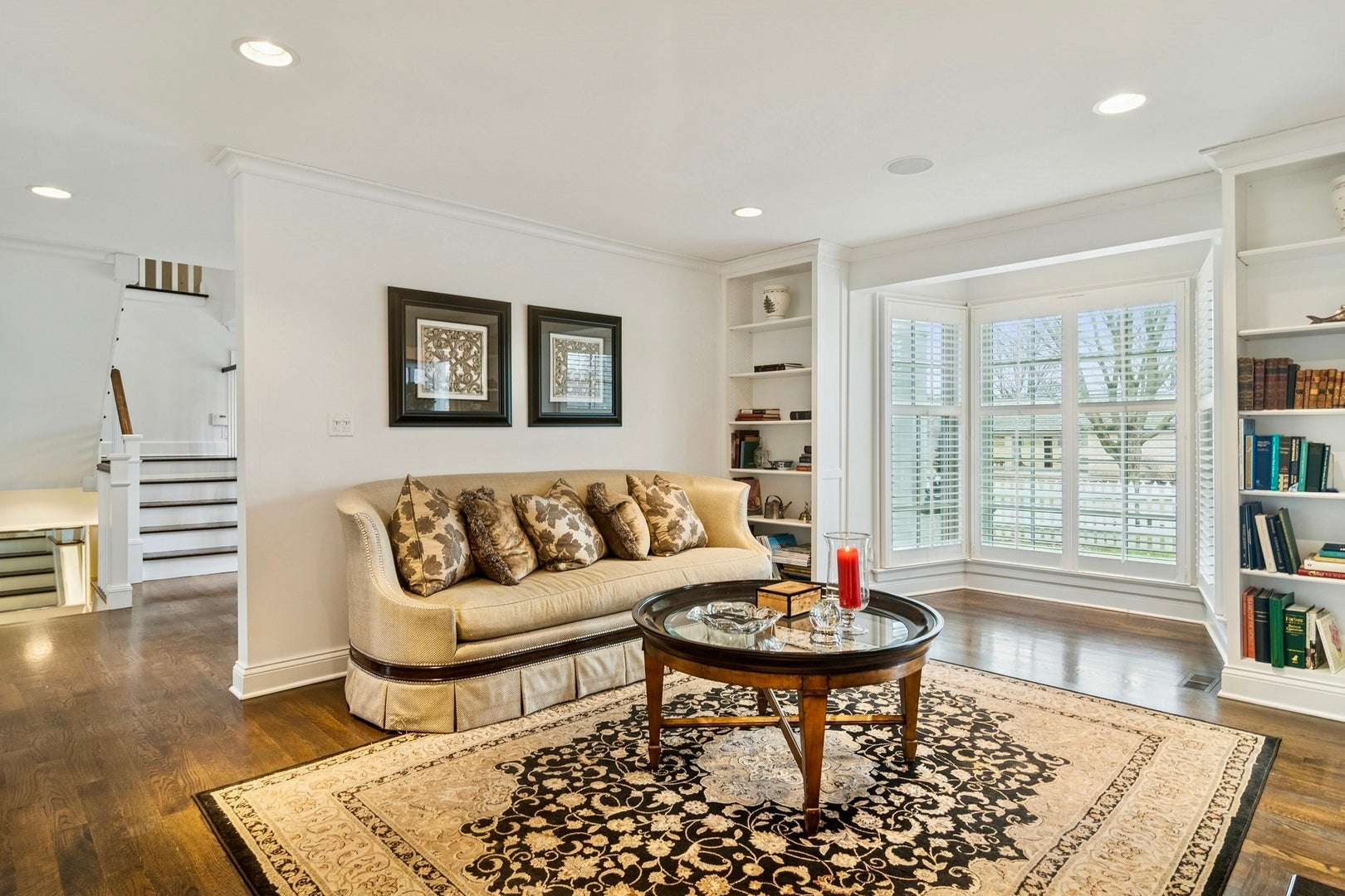 135 South Maywood Road, Lake Forest Property Listing: MLS® #12541050