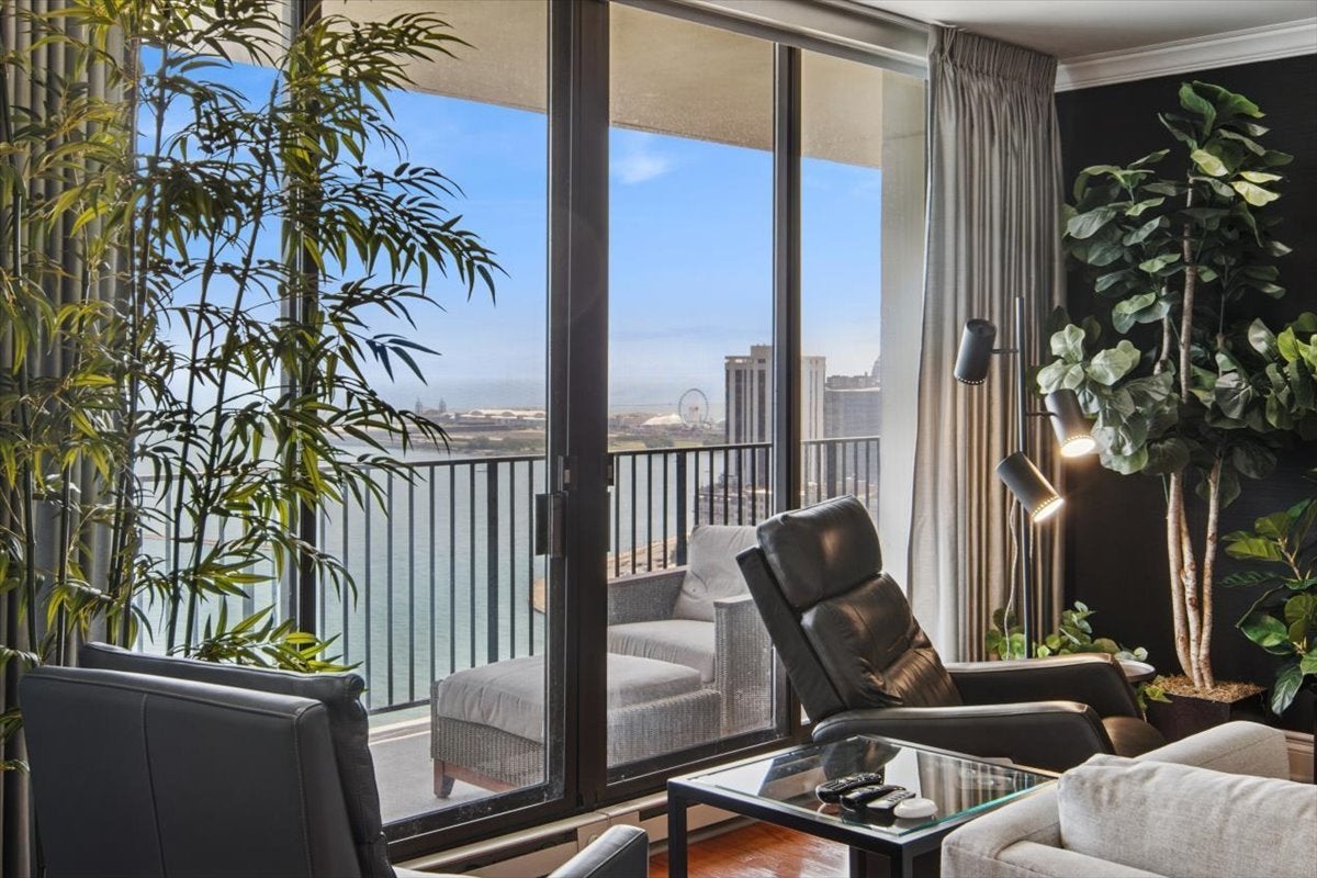 1212 North Lake Shore Drive 34bn, Chicago Property Listing: MLS® #12548037