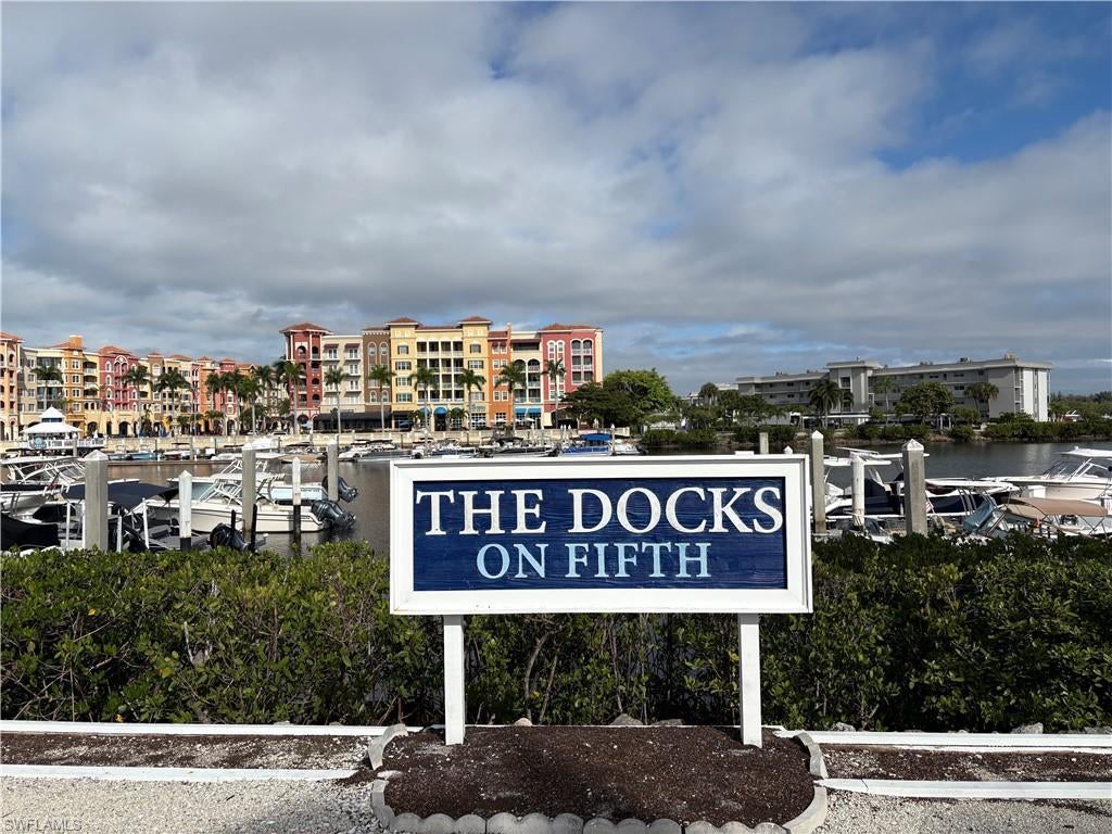 1345 5th Ave S, NAPLES Property Listing: MLS® #226001814