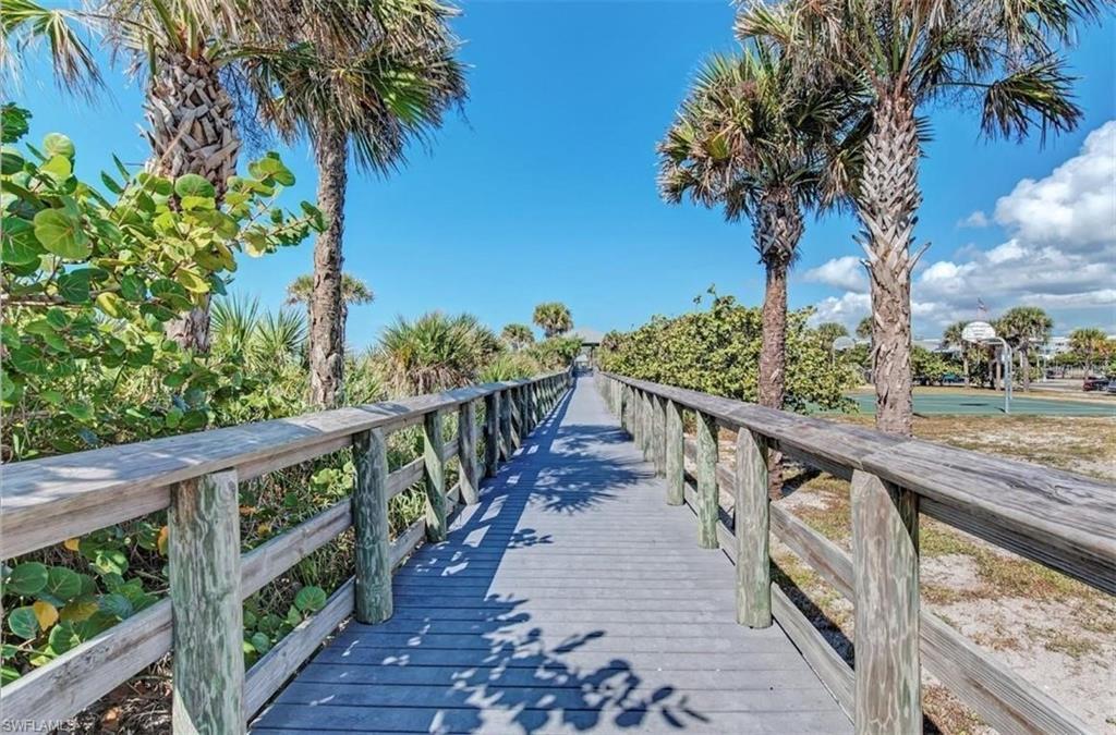 12306 Defender Dr, PORT CHARLOTTE Property Listing: MLS® #2025022465