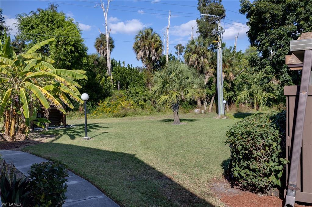 17301 Timber Oak Ln, FORT MYERS Property Listing: MLS® #2025025731