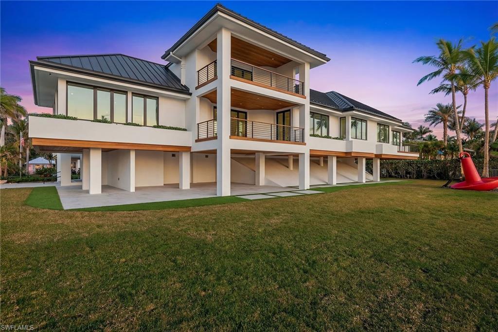 30 3rd Ave S, NAPLES Property Listing: MLS® #226001239