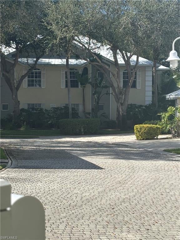 1270 Shady Rest Ln 403, NAPLES Property Listing: MLS® #226000308