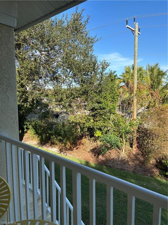 1270 Shady Rest Ln 403, NAPLES Property Listing: MLS® #226000308