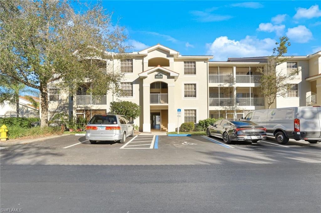 4610 Saint Croix Ln 1027, NAPLES Property Listing: MLS® #226001780