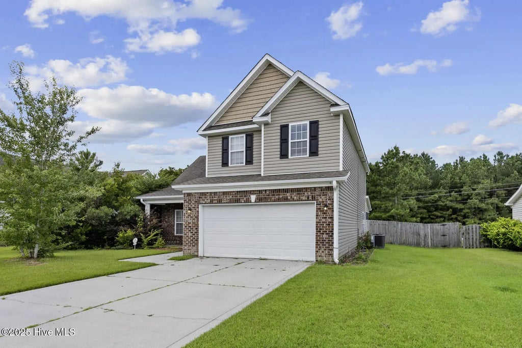 221 Silver Hills Drive, Jacksonville Property Listing: MLS® #100532522