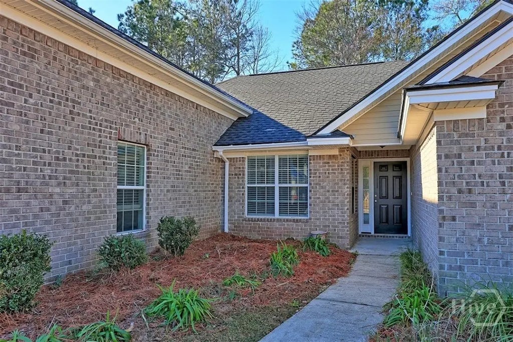 111 Tappan Zee Drive, Pooler Property Listing: MLS® #SA347498