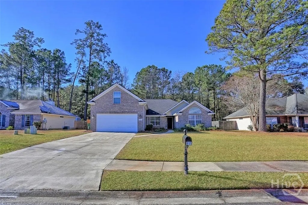 111 Tappan Zee Drive, Pooler Property Listing: MLS® #SA347498