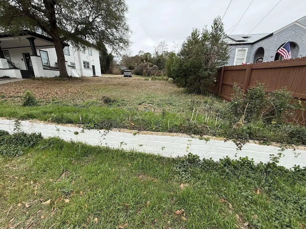 925 B Russell Street, Augusta Property Listing: MLS® #550967