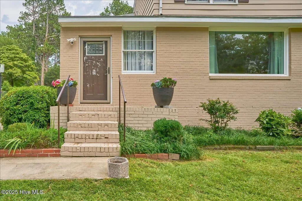 825 N Saylor Street, Southern Pines Property Listing: MLS® #100540257