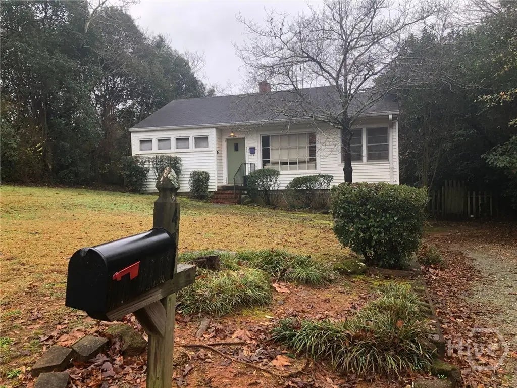 475 Woodlawn Avenue, Athens Property Listing: MLS® #CL347630