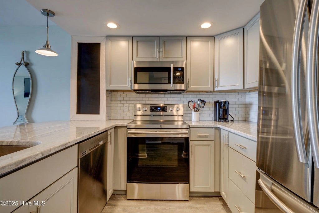 2000 New River Inlet Road 1103, North Topsail Beach Property Listing ...