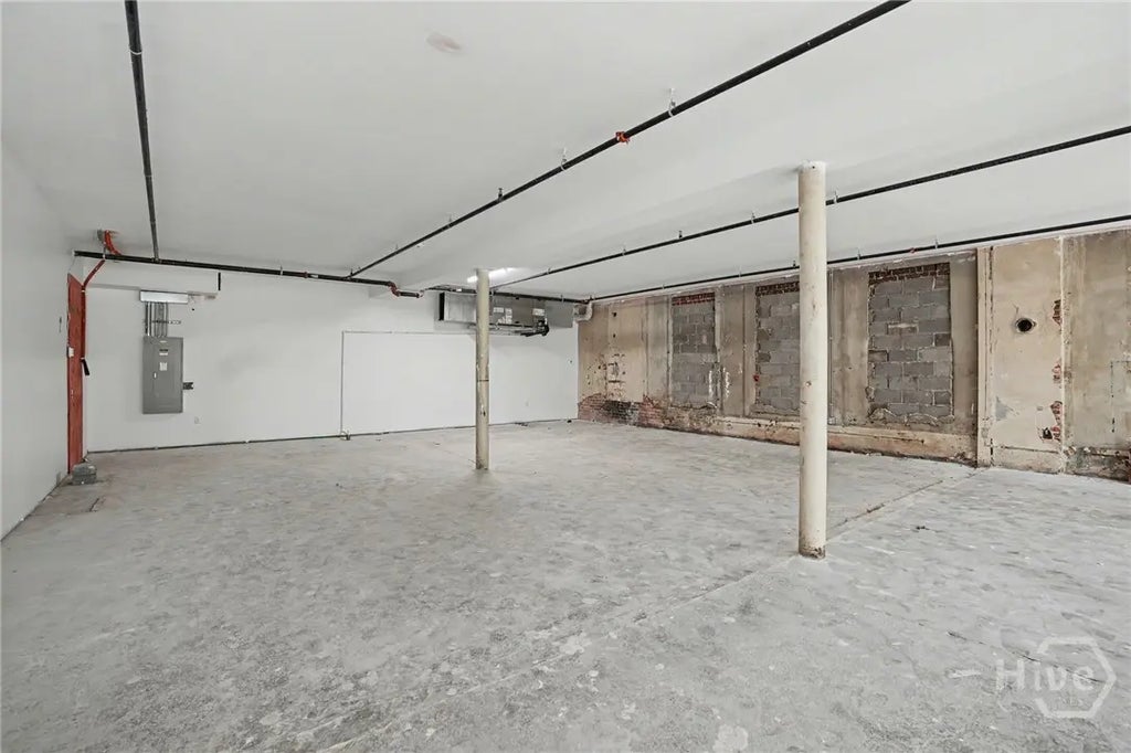 2517 Bull Street B, Savannah Property Listing: MLS® #SA335597