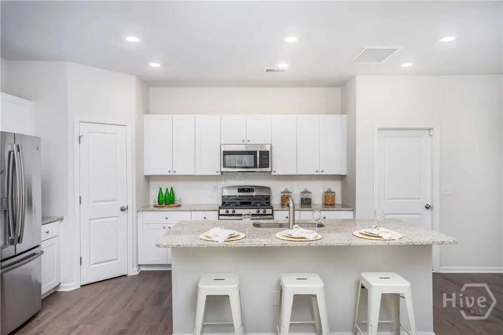 105 Thistle Blossom Way, Savannah Property Listing: MLS® #SA347598