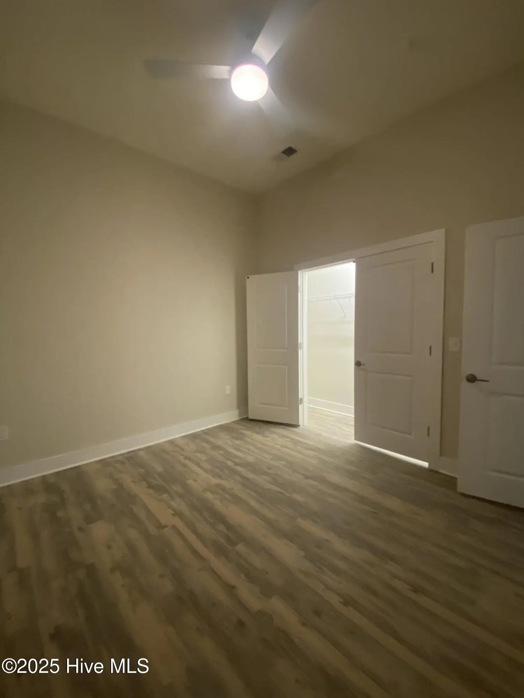 911 S 2nd Street 103, Wilmington Property Listing: MLS® #100543895