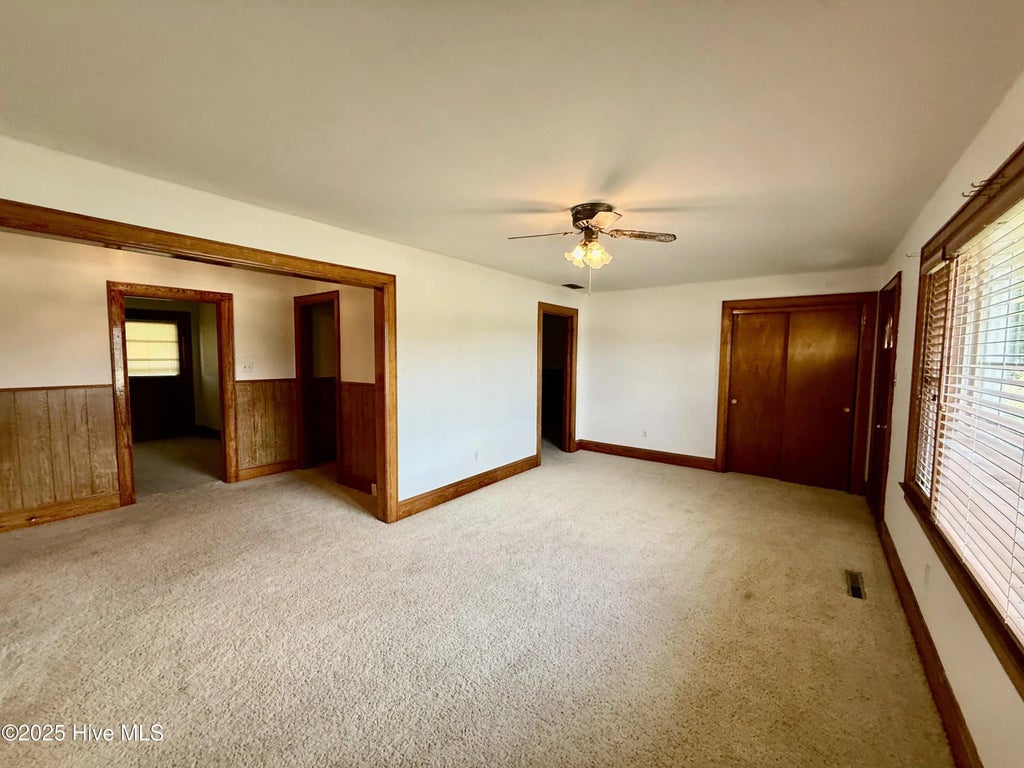 1312 Cedar Landing Road, Windsor Property Listing: MLS® #100521452