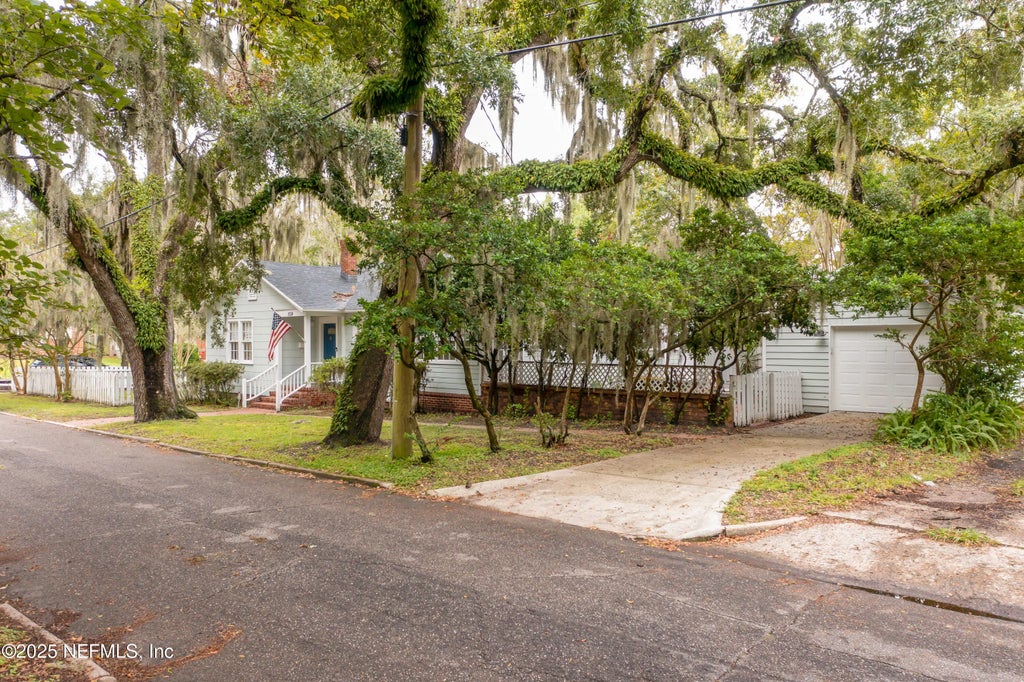 1558 Ingleside Avenue, Jacksonville Property Listing: MLS® #2122511 in ...