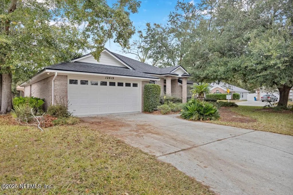 12619 Blue Eagle Way Way, Jacksonville Property Listing: MLS® #2122808 ...