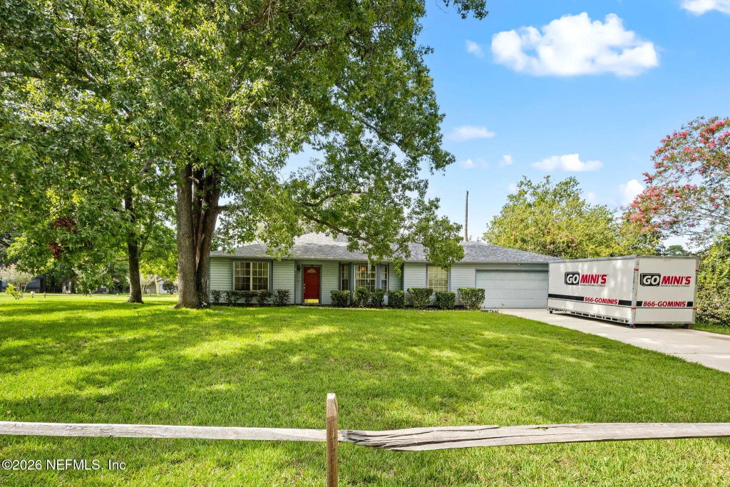 2084 Tickford Street, Middleburg Property Listing: MLS® #2124587 in ...