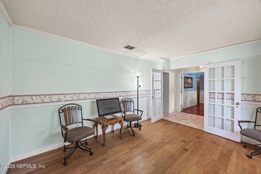 2084 Tickford Street, Middleburg Property Listing: MLS® #2124587 in ...