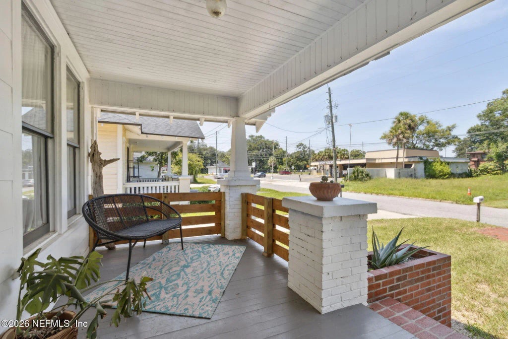 2974 Gilmore Street, Jacksonville Property Listing: MLS® #2125340 in ...